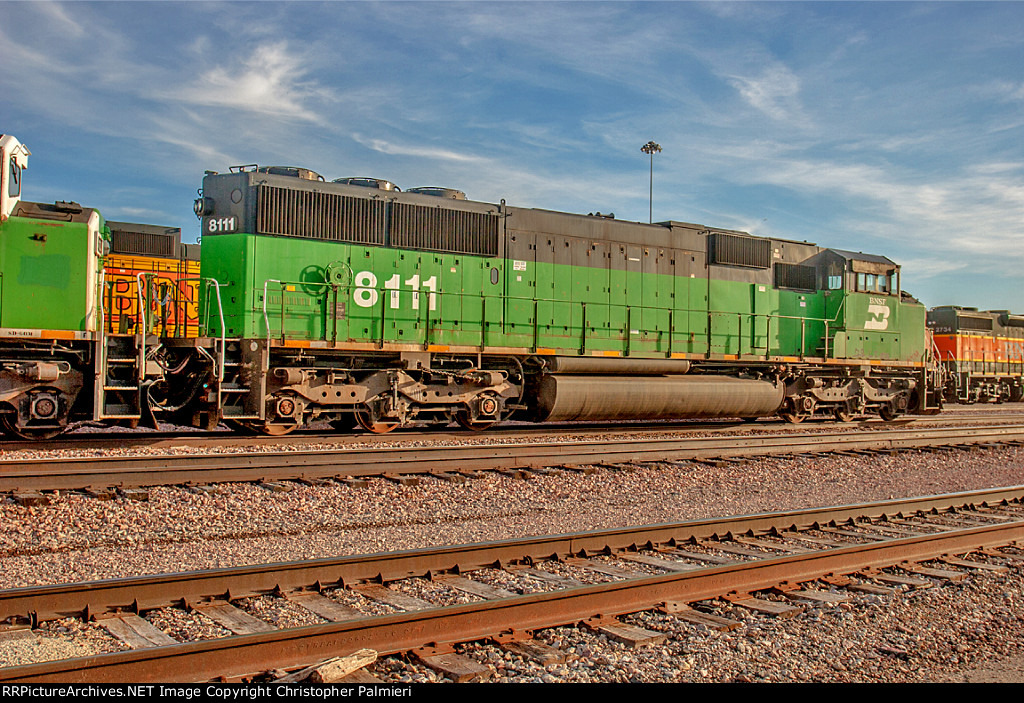 BNSF 8111